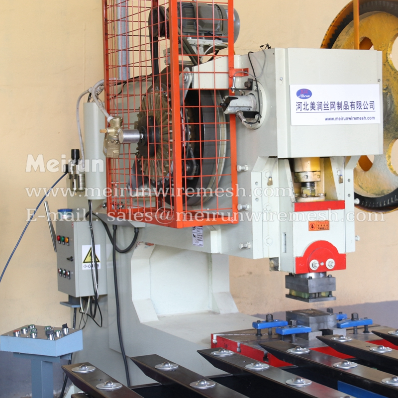 Punching Hole Metal Steel Plate Punching Machine - Buy Punching Hole ...