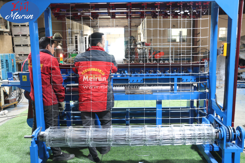 Cattle Netting Wire Mesh Making Machine Grassland Netting Machine - Buy ...